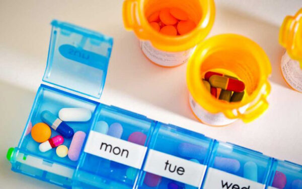 What Is the Difference Between Drug and Medicine? – AIPAK